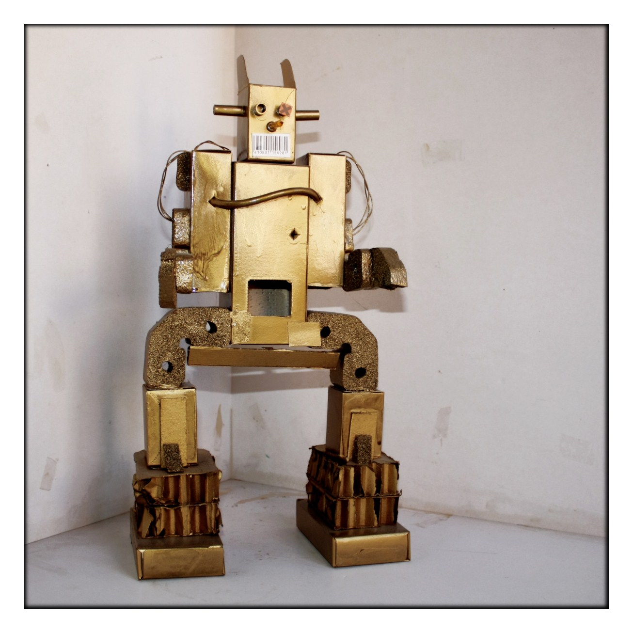 ROBOTS CON CAJAS | .imagenesola imagen y la educacion plastica y visual ...